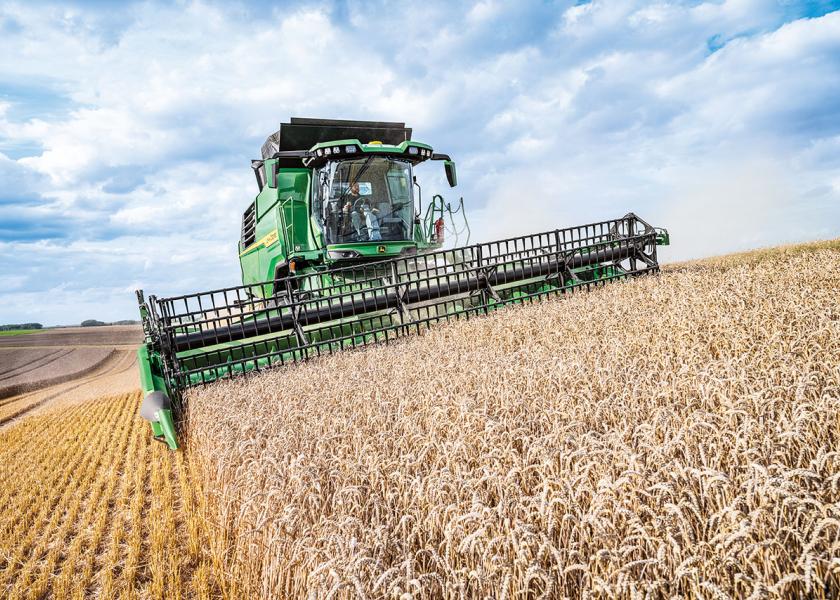 John Deere Adds T6 800 Combine to Model Year 2025 Class | AgWeb